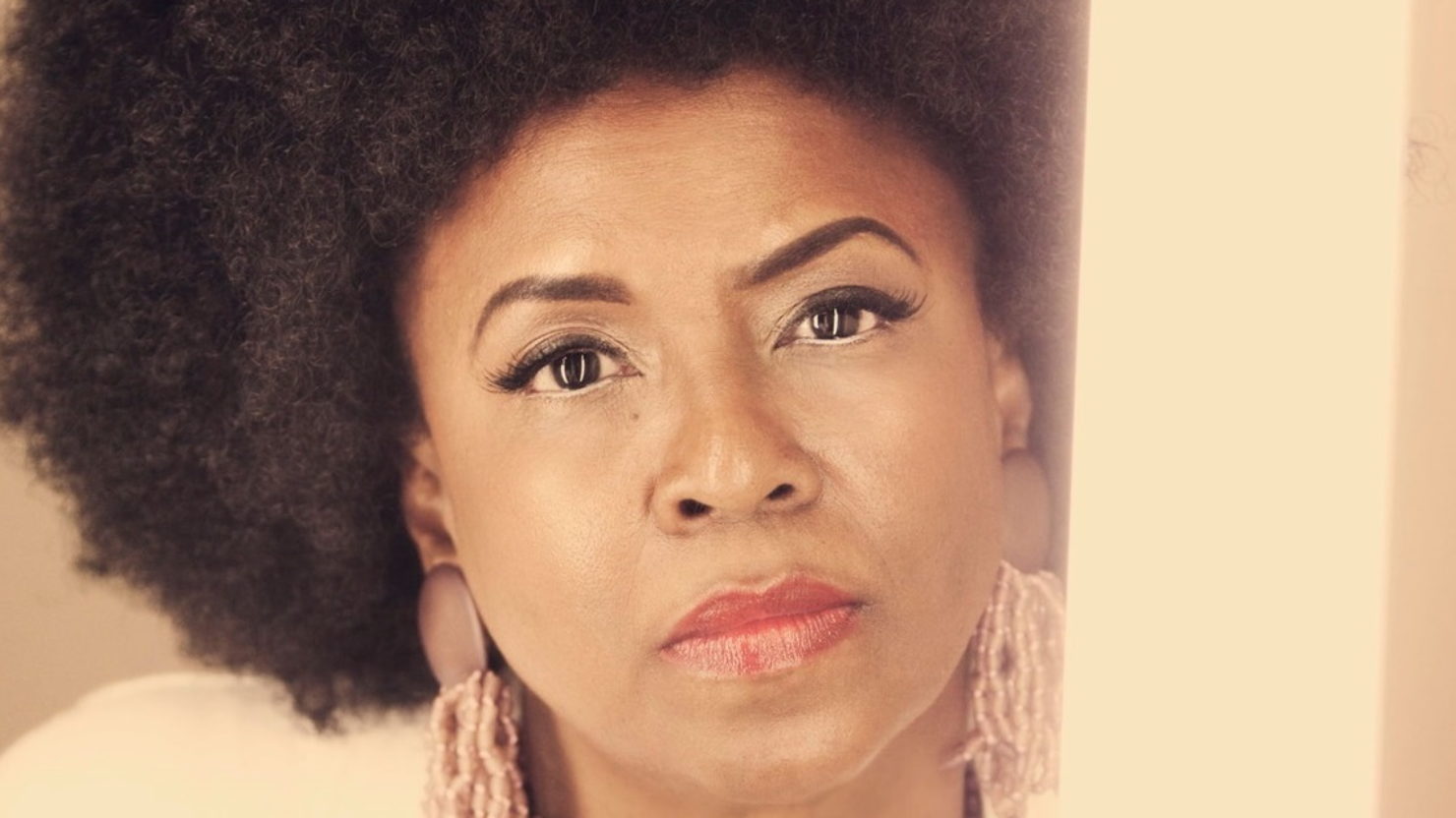 Betty Wright's Best Songs - TopTenFamous.co